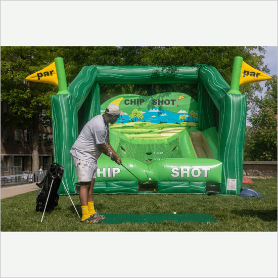 Chip Shot Par Game Inflatable Golf Ball Hitting Cage Leisure Activitie