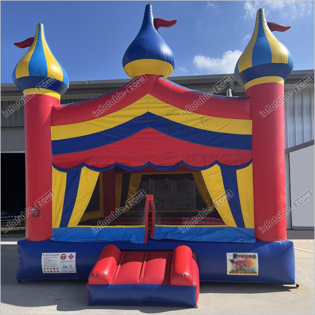 Inflatable Zone: White Bounce House, Inflatable Nightclub, Water Slide