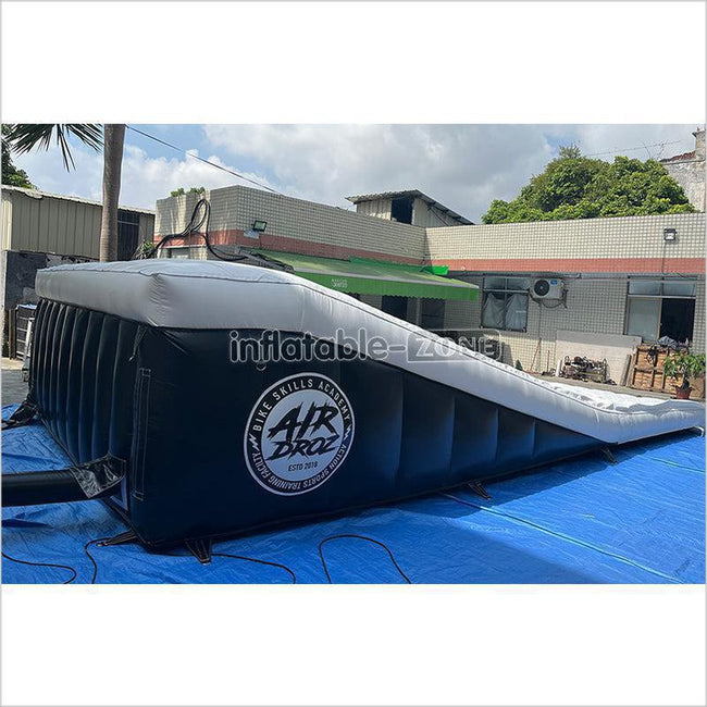 Inflatable Bmx Landing Air Bag , Inflatable Ramp , Bike Jump Air Bag F