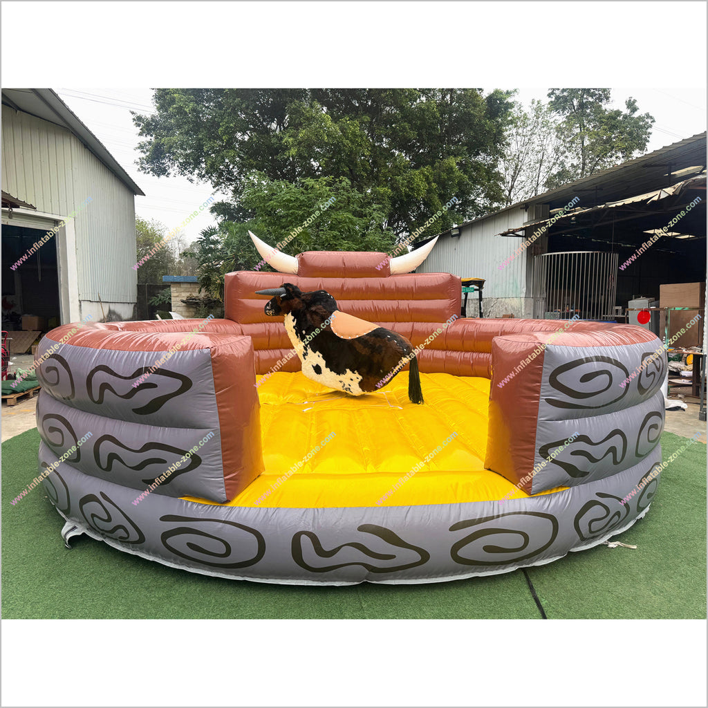 Amusement Park Ride Mechanical Bull Machine Wipeout Inflatable Rental